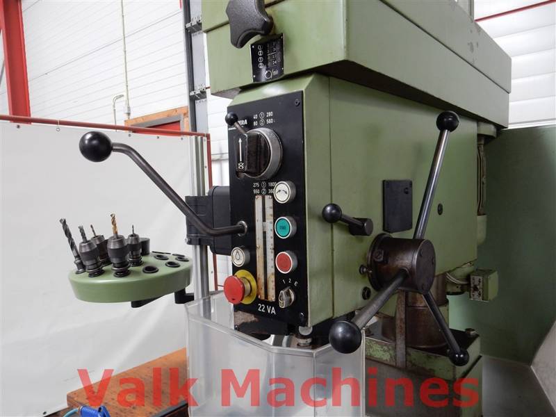 For sale: Used Drill- and Millingmachine Aciera 22VA