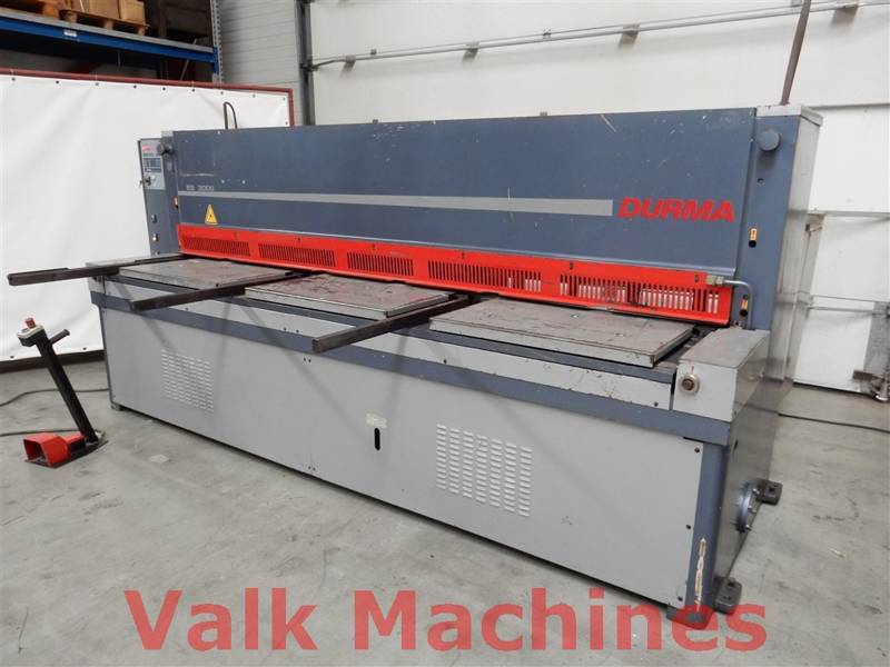 For sale: Used Hydraulic shear Durma ES 3006 (3100 x 6 mm)