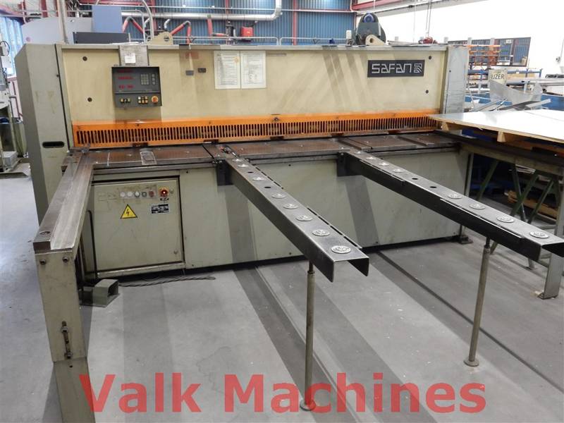 For sale: Used Hydraulic shear Safan HVR310-6 (3100 x 6 mm)
