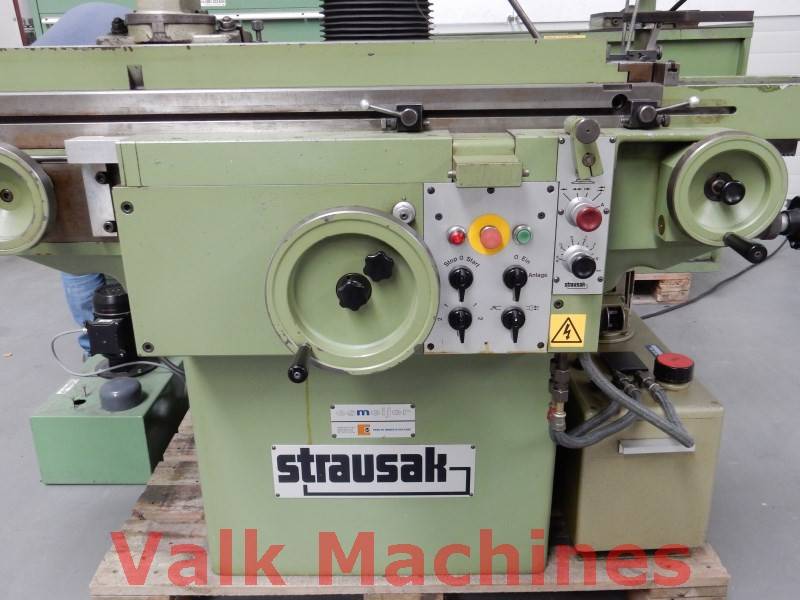 Used Universal Toolgrinder Strausak 57W for sale at Valk Machines BV
