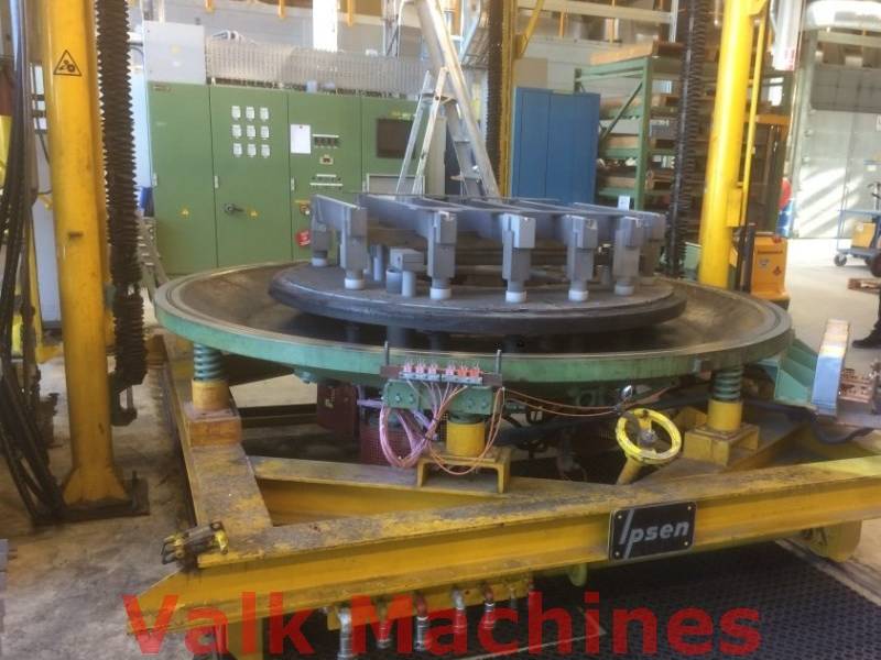 Used Vertical Vacuum Furnace Ipsen (Bottom load) for sale - Valk ...
