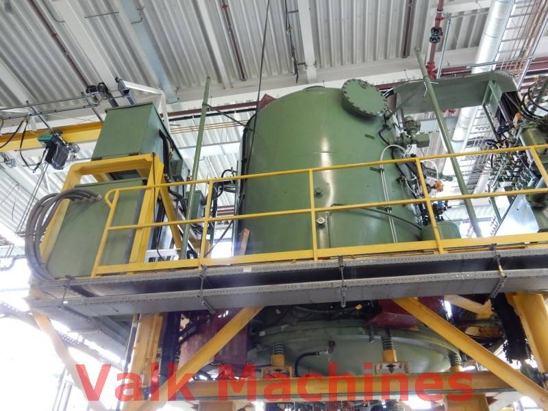 Used Vertical Vacuum Furnace Ipsen (Bottom load) for sale - Valk ...
