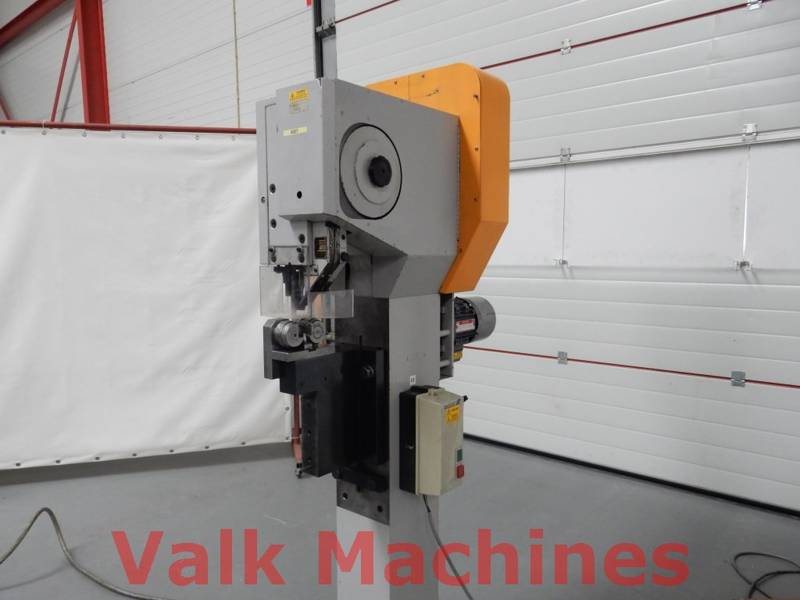 For sale: Used rivet setting machine Aylesbury HS-30 at Valk Machines